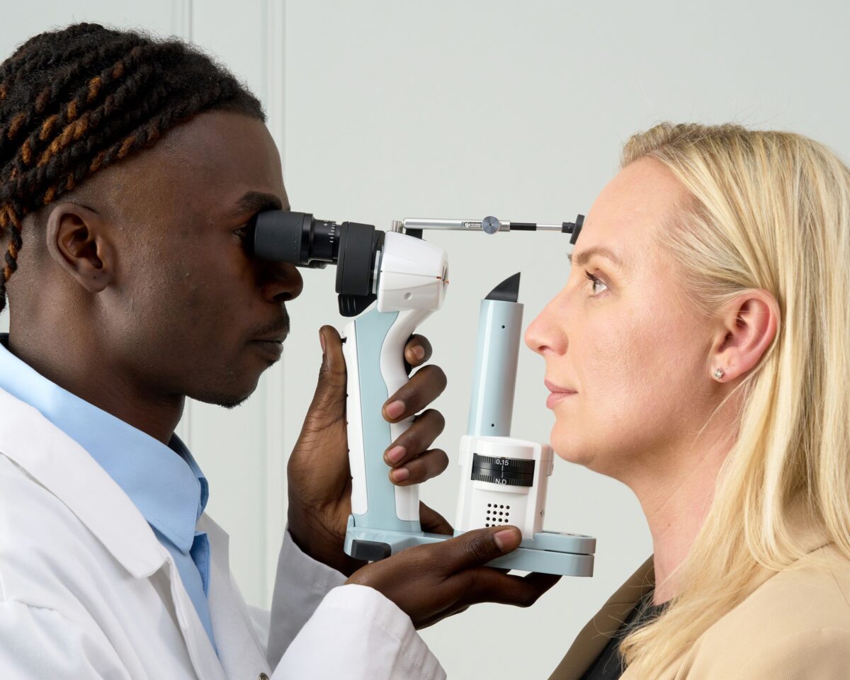 Keeler PSL Classic - Handheld portable slit lamp